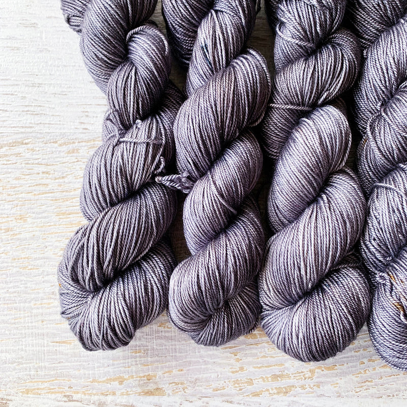 Skein Artisan Hand-Dyed Yarn and Fibre