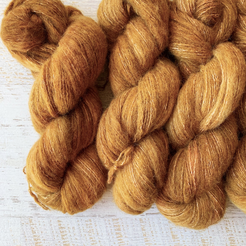 Skein Artisan Hand-Dyed Yarn and Fibre