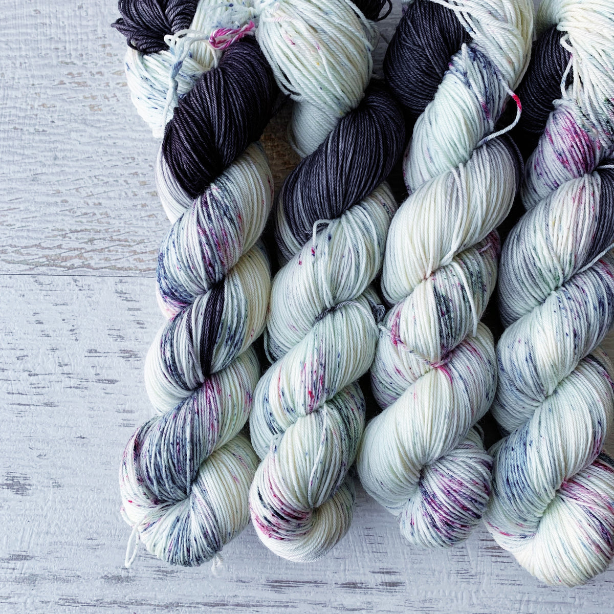 Skein Artisan Hand-Dyed Yarn and Fibre
